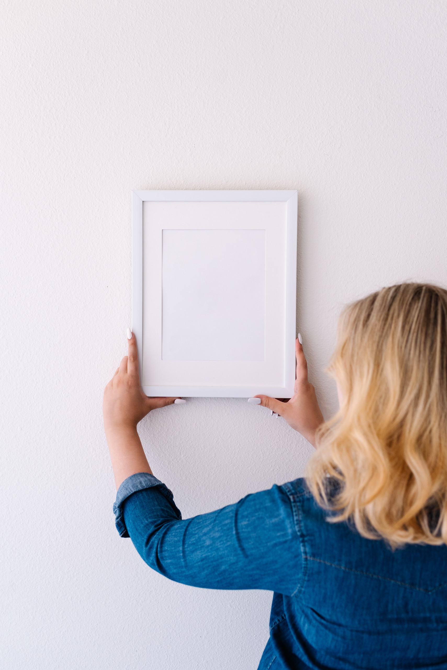 How to Create a Gallery Wall: The Complete Guide – Southbound Market